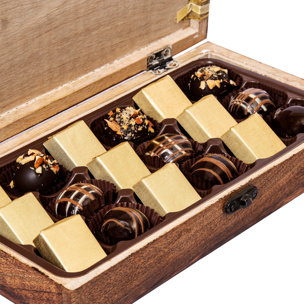 Engraved Delights Box – Ascot Chocolates